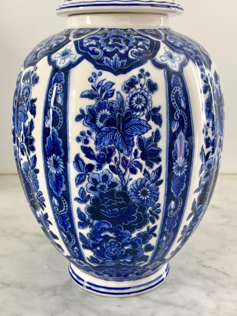 Italian Blue and White Porcelain Ginger Jars by Ardalt Blue Delfia ...