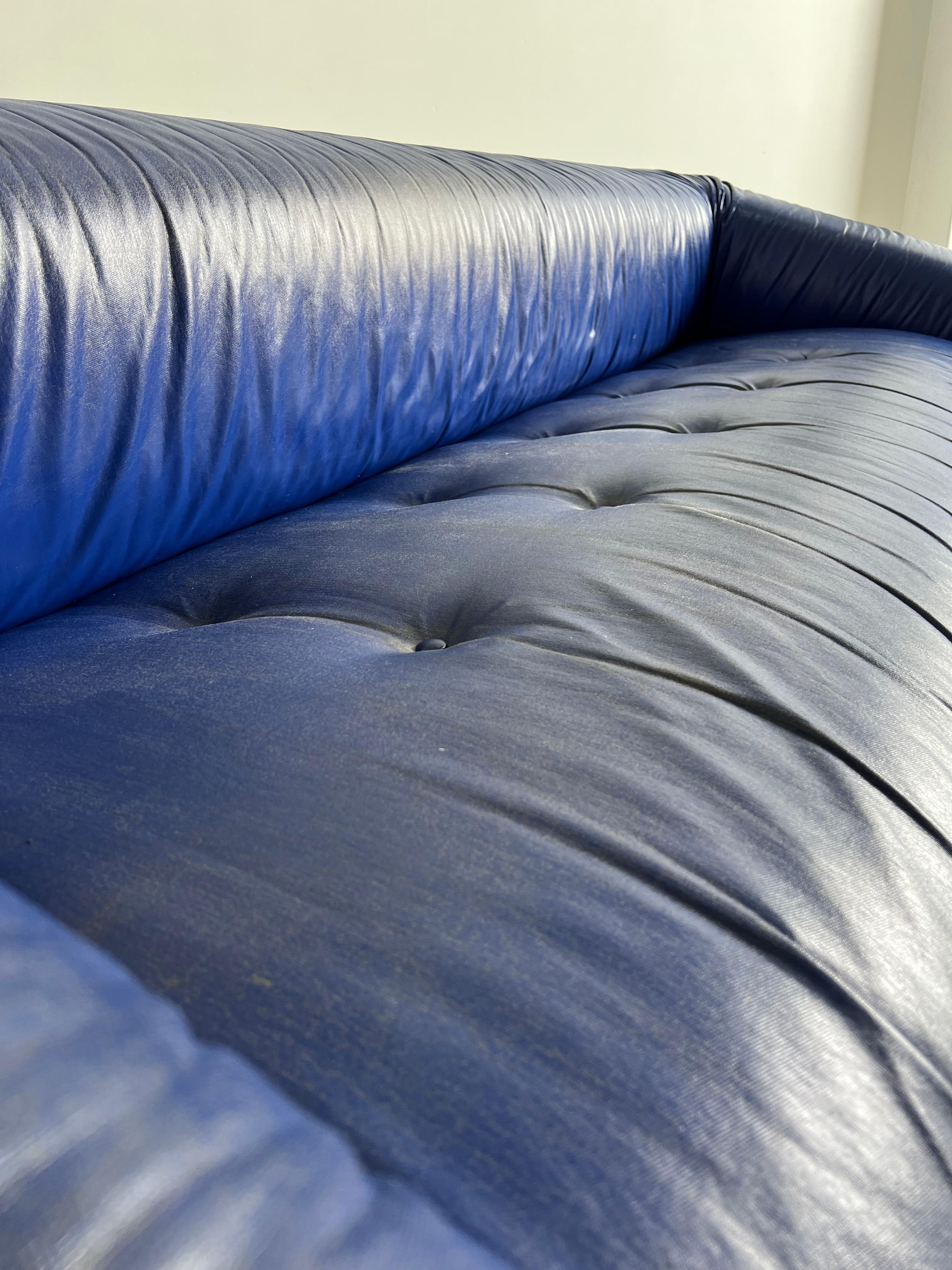 Italian Blue Vinyl Sofa by Alessandro Becchi for Giovannetti Collezioni ...