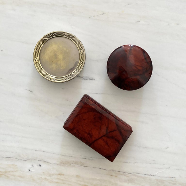 Italian Brown Red Alabaster Round Hinged Box For Sale at 1stDibs