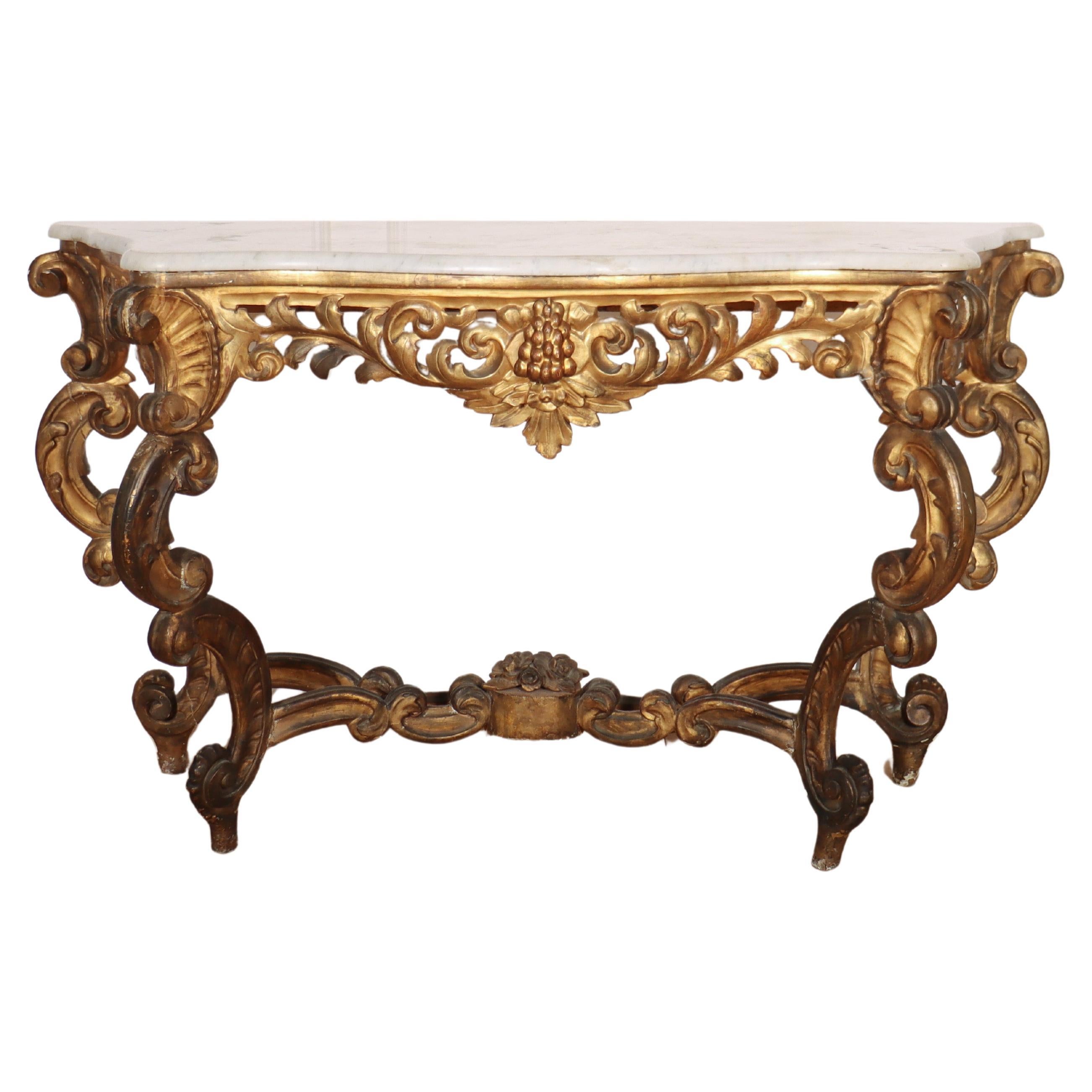 Italian Carved and Gilt Console Table For Sale at 1stDibs