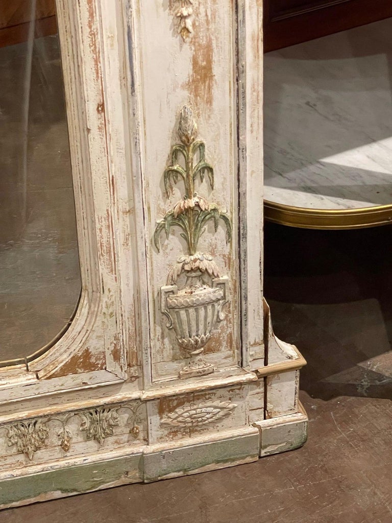 Italian Carved and Painted Neo-Classical Mirror For Sale at 1stDibs