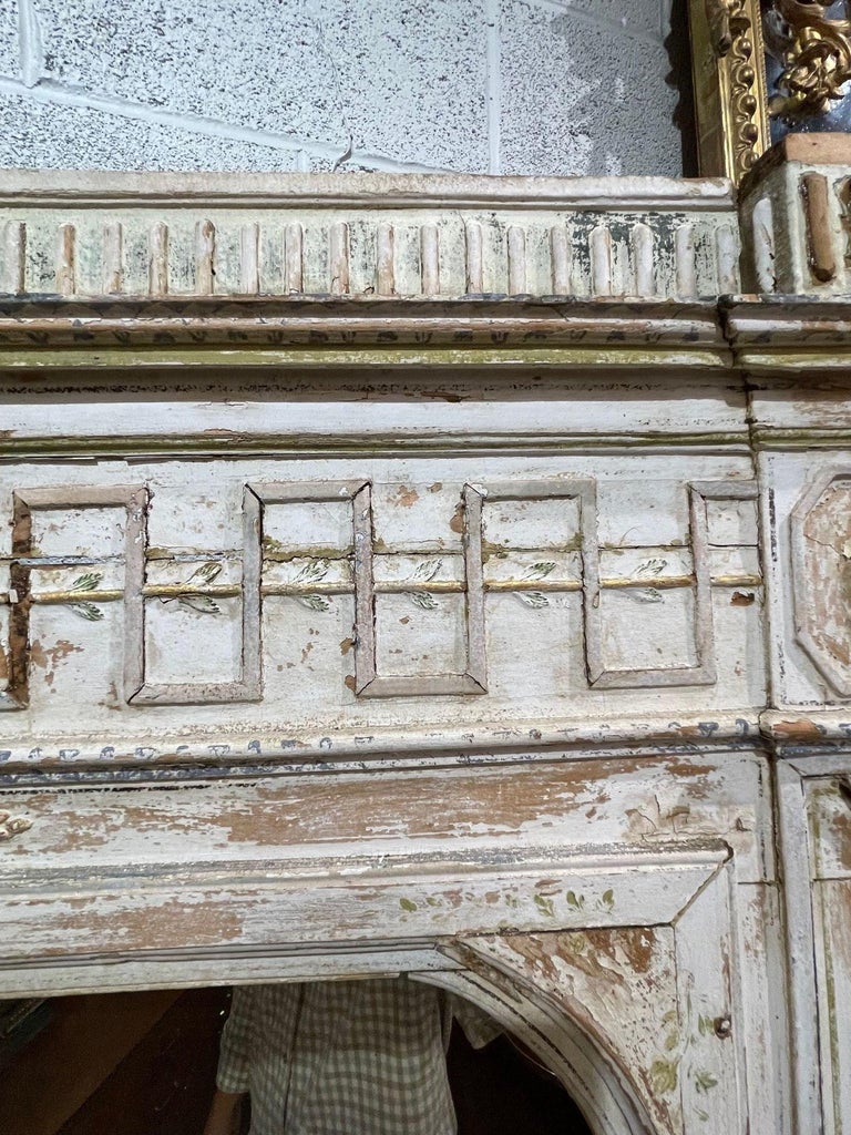 Italian Carved and Painted Neo-Classical Mirror For Sale at 1stDibs