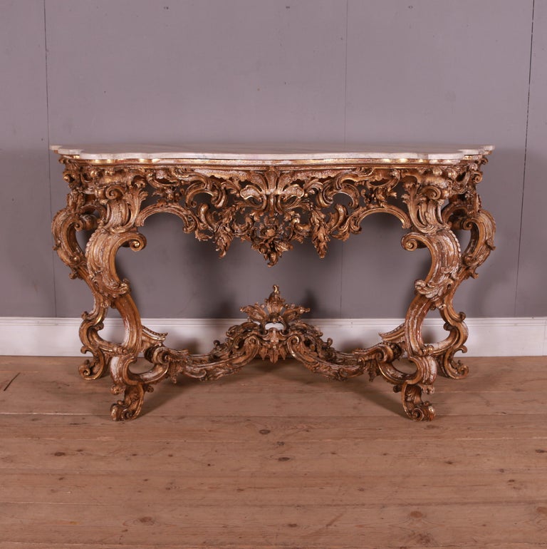 Italian Carved Giltwood Console Table For Sale at 1stDibs