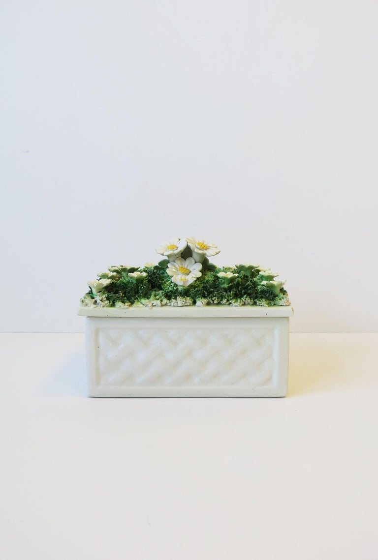 Italian Ceramic 'Flower Box' Decorative Box or Jewelry Box, ca. 1960s ...