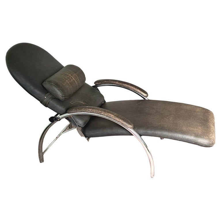 Italian Chase Lounge For Sale at 1stDibs