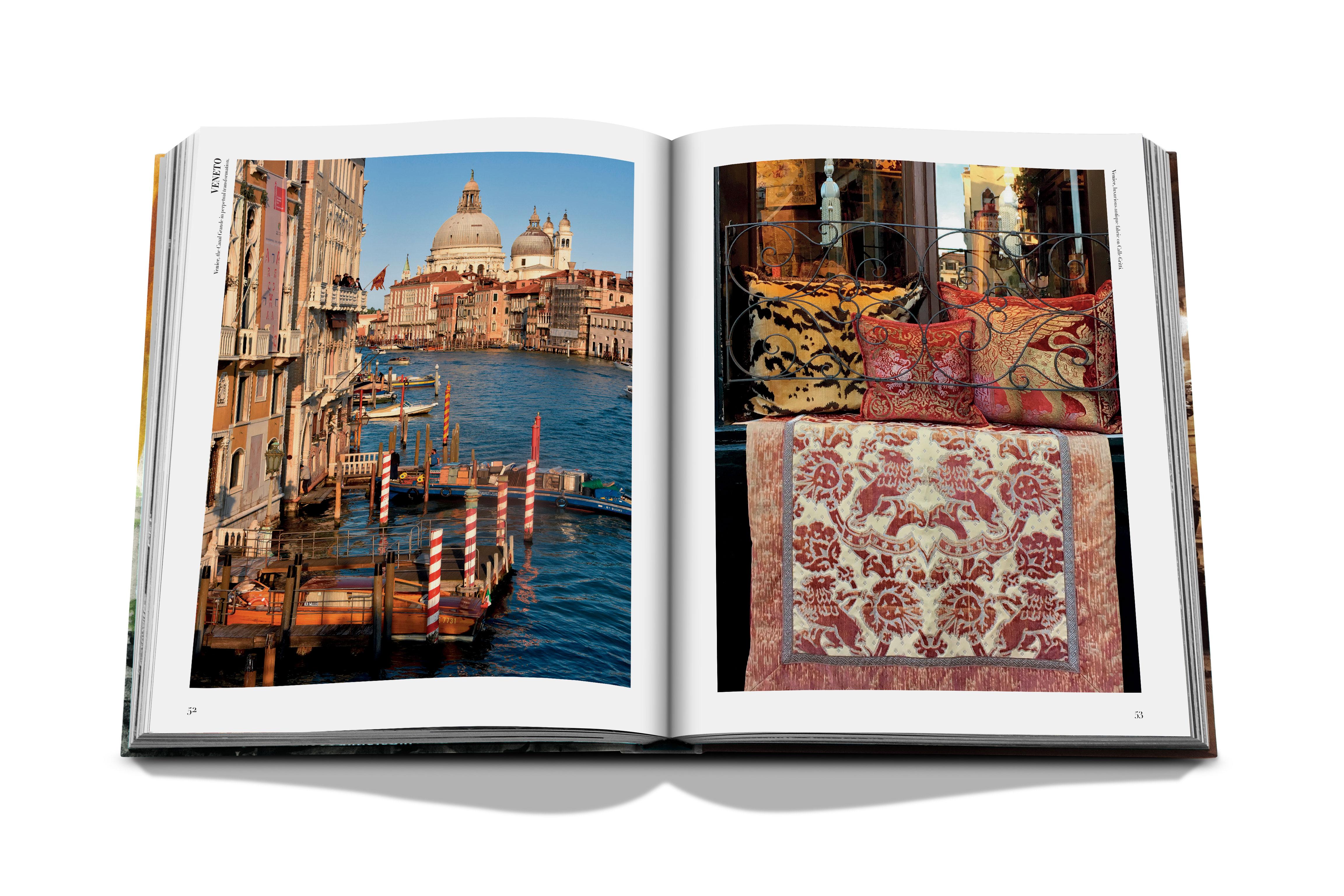 Italian Chic Book For Sale at 1stDibs