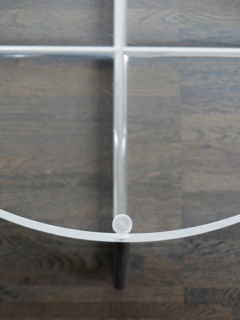 Italian Circular Plexiglass Modern Coffee Table Produced by Minotti ...