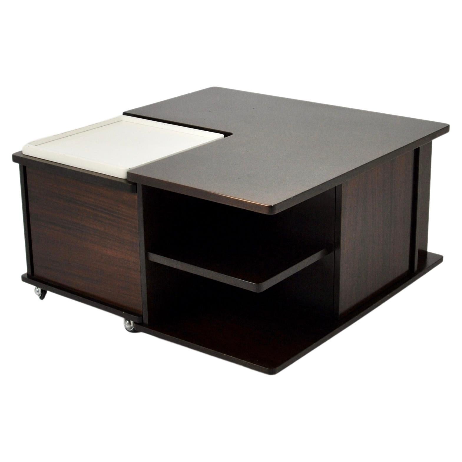 Italian coffee table / Bar, 1960s For Sale at 1stDibs