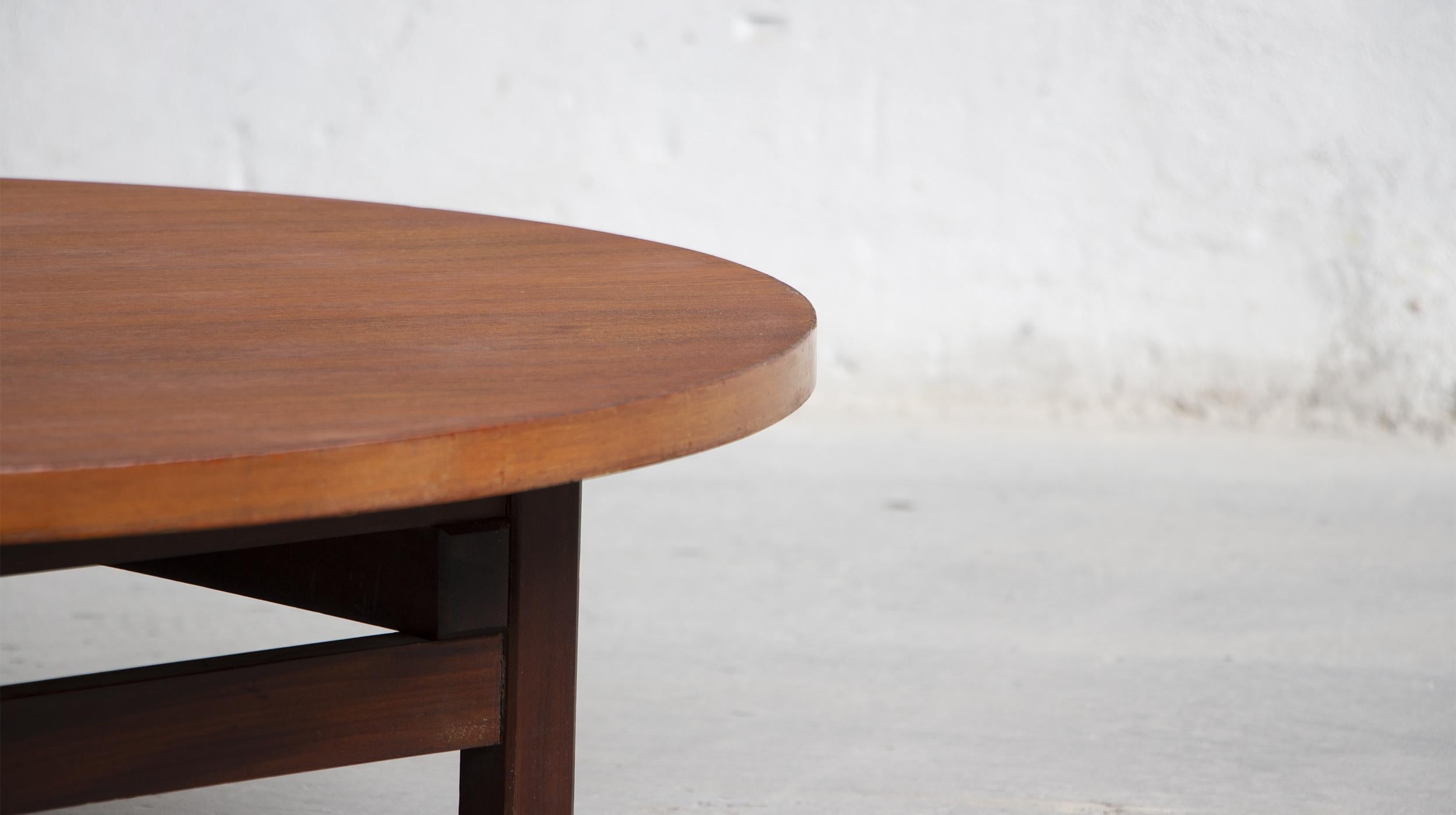 Italian Coffee Table Isa Bergamo Edition For Sale at 1stDibs | tabel isa