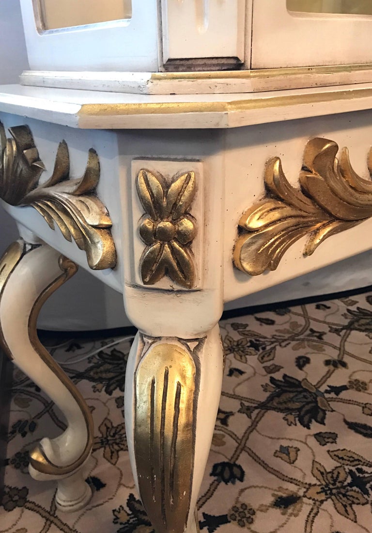 Gustavian Cream Painted and Gold Gilt Display Cabinet Vitrine at 1stDibs