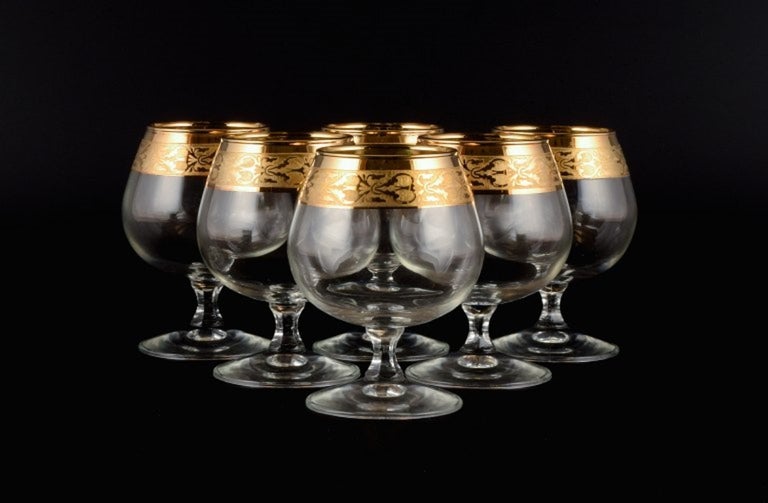 Glaser Mit Goldenem Rand