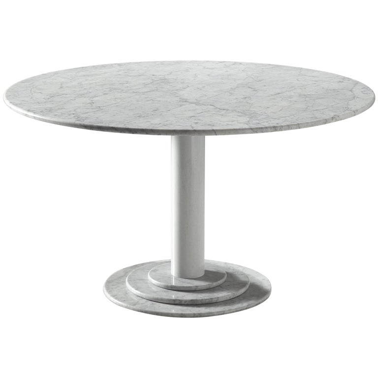 Italian Dining Table in White Marble For Sale at 1stDibs