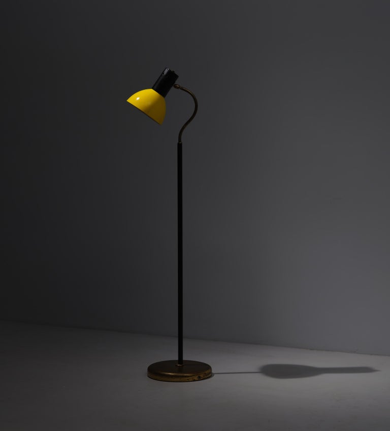 Italian Floor Lamp in Brass with Yellow Lampshade For Sale at 1stDibs