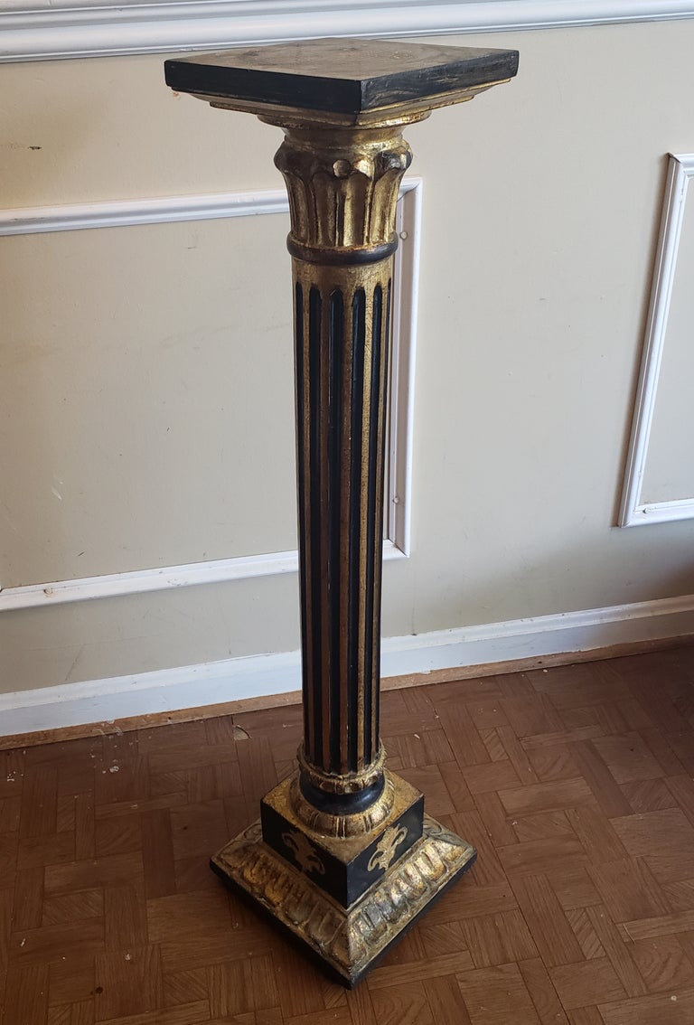 Italian Fruitwood Partial Gilt Ebonized Pedestal Column For Sale at 1stDibs