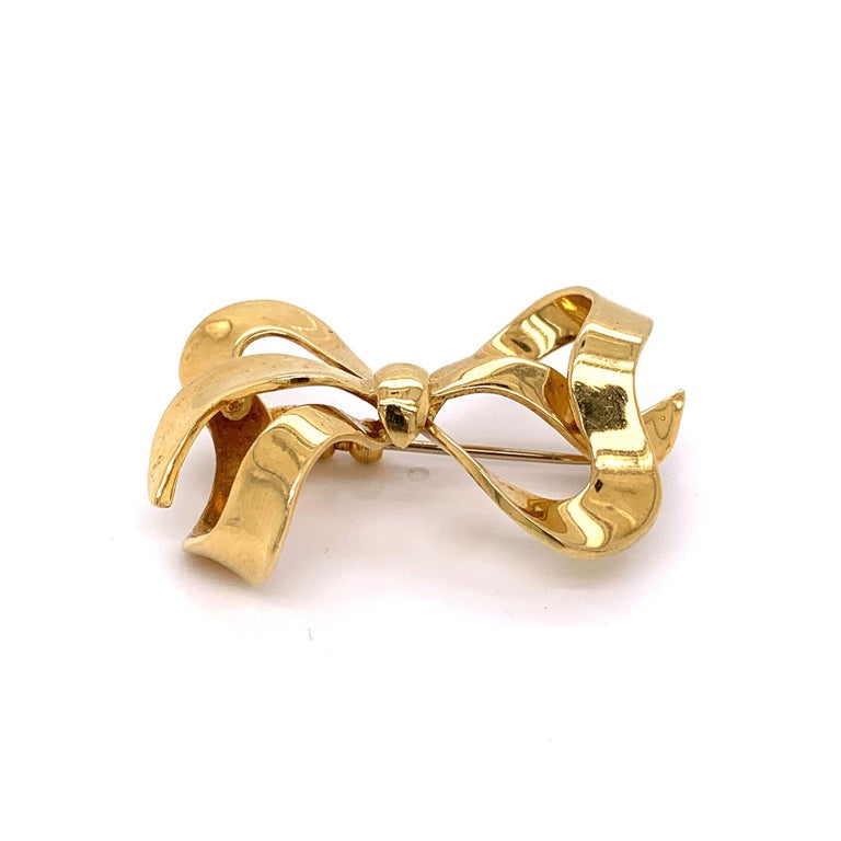 Italian Gold Bow Pin-Brooch For Sale at 1stDibs