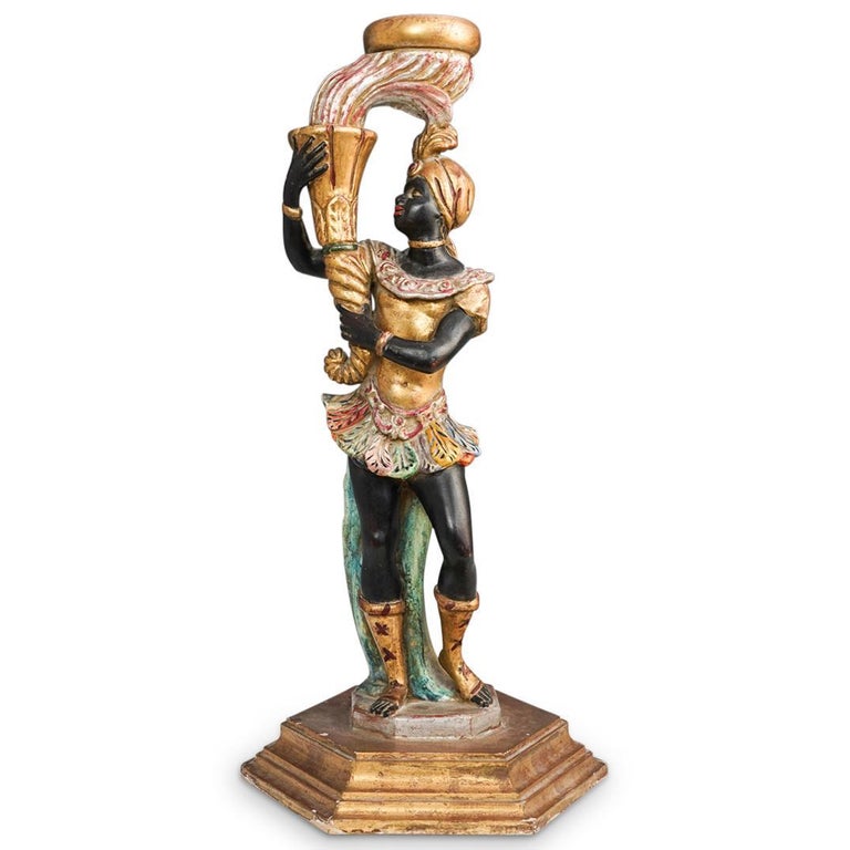 Italian Hand Carved Gilt Wooden Torchiere For Sale at 1stDibs