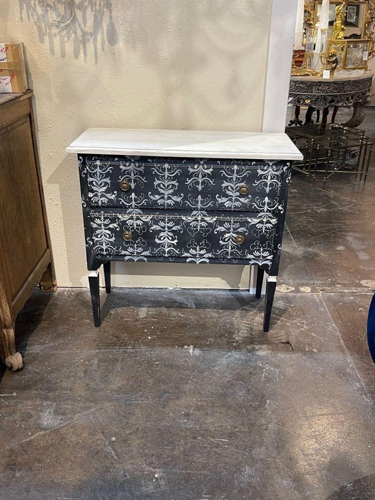 Italian hand Painted Side Table For Sale at 1stDibs