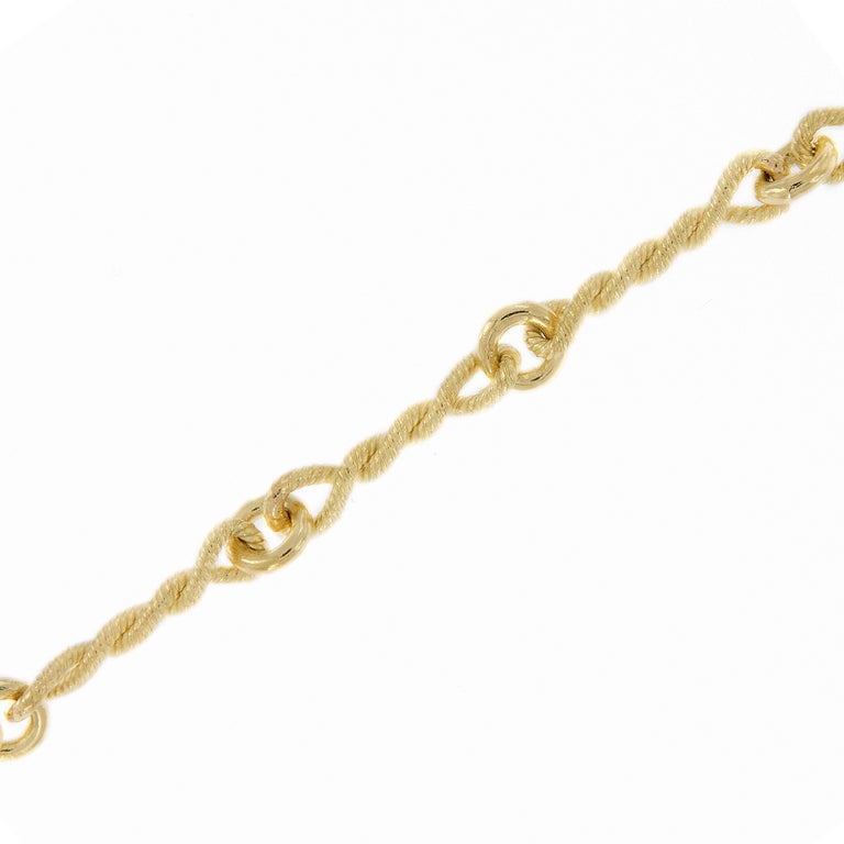Italian "Handmade" 18 Karat Yellow Gold Chain Link Necklace at 1stDibs