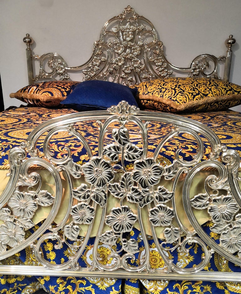 Italian Hollywood Regency Brass King Size Bed Frame, 1980s For Sale at ...