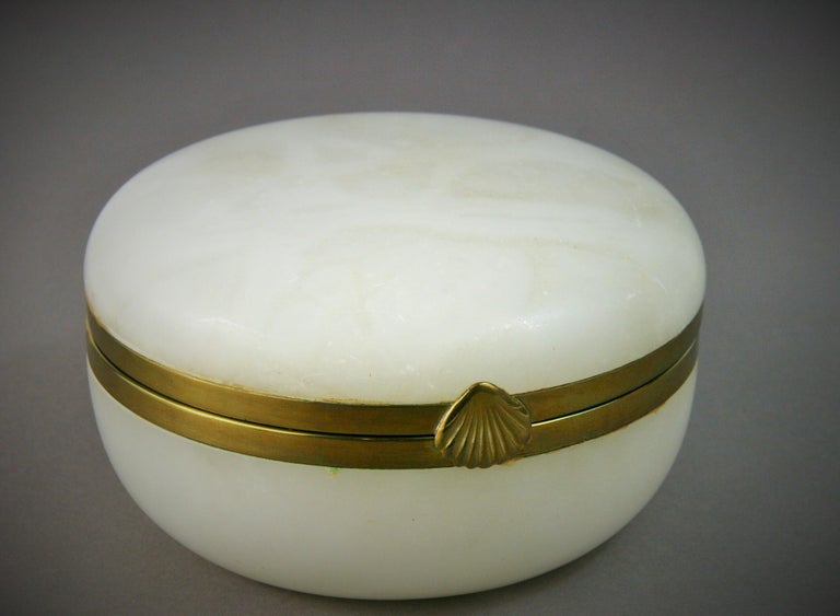 Italian Large White Alabaster Trinket Box For Sale at 1stDibs
