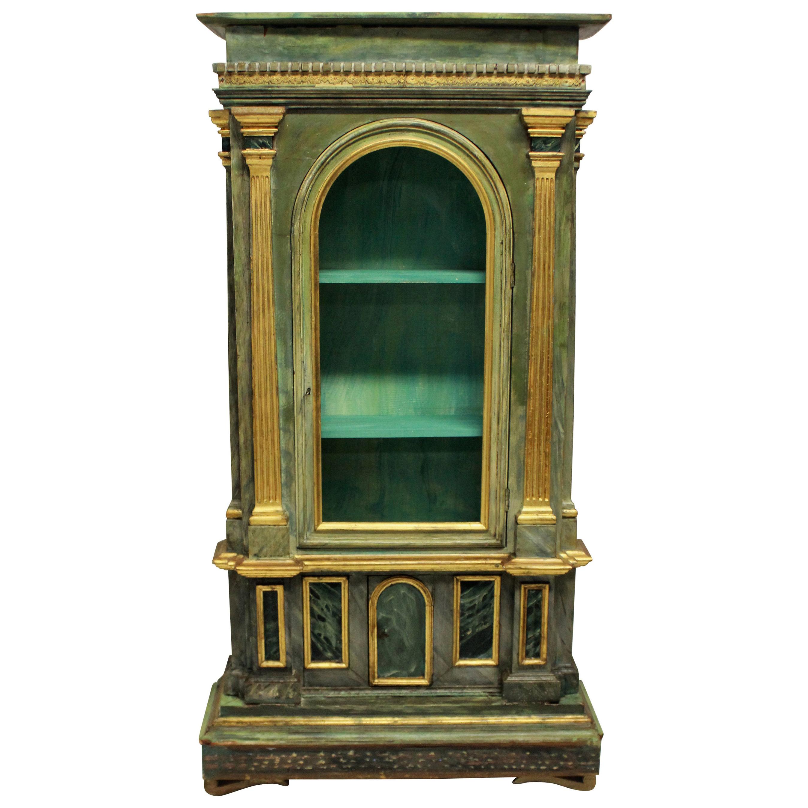 Italian Late 18th Century Display Cabinet For Sale at 1stDibs