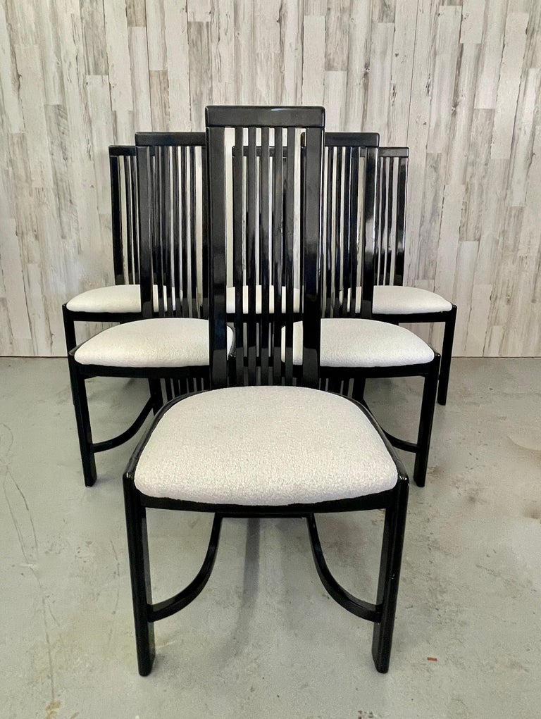 Italian Liberty Furniture Industries Dining Chairs For Sale at 1stDibs