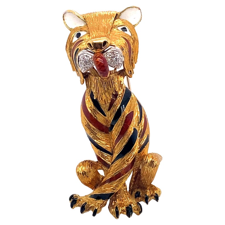 Italian Made Tiger Brooch with Diamonds in 18 Karat Gold For Sale at ...