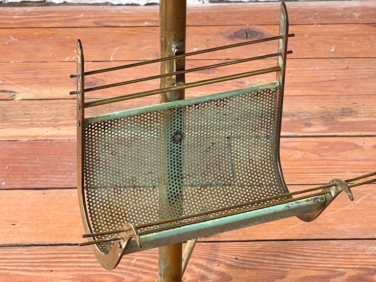 Italian Magazine Table For Sale at 1stDibs