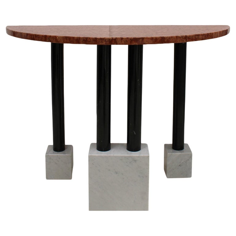 Console en marbre italienne d'Ettore Sottsass pour Ultima Edizione En ...
