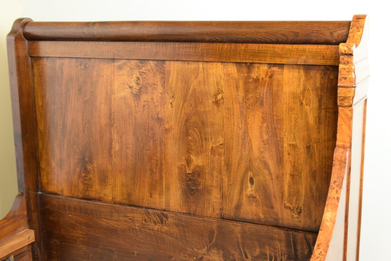 Italian Mid-19th Century Poplar Burl Bed For Sale at 1stDibs | burlwood bed