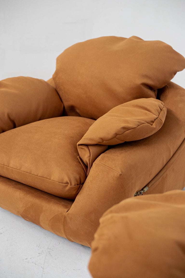 Italian Mid-Century Armchairs in Camel Fabric For Sale at 1stDibs