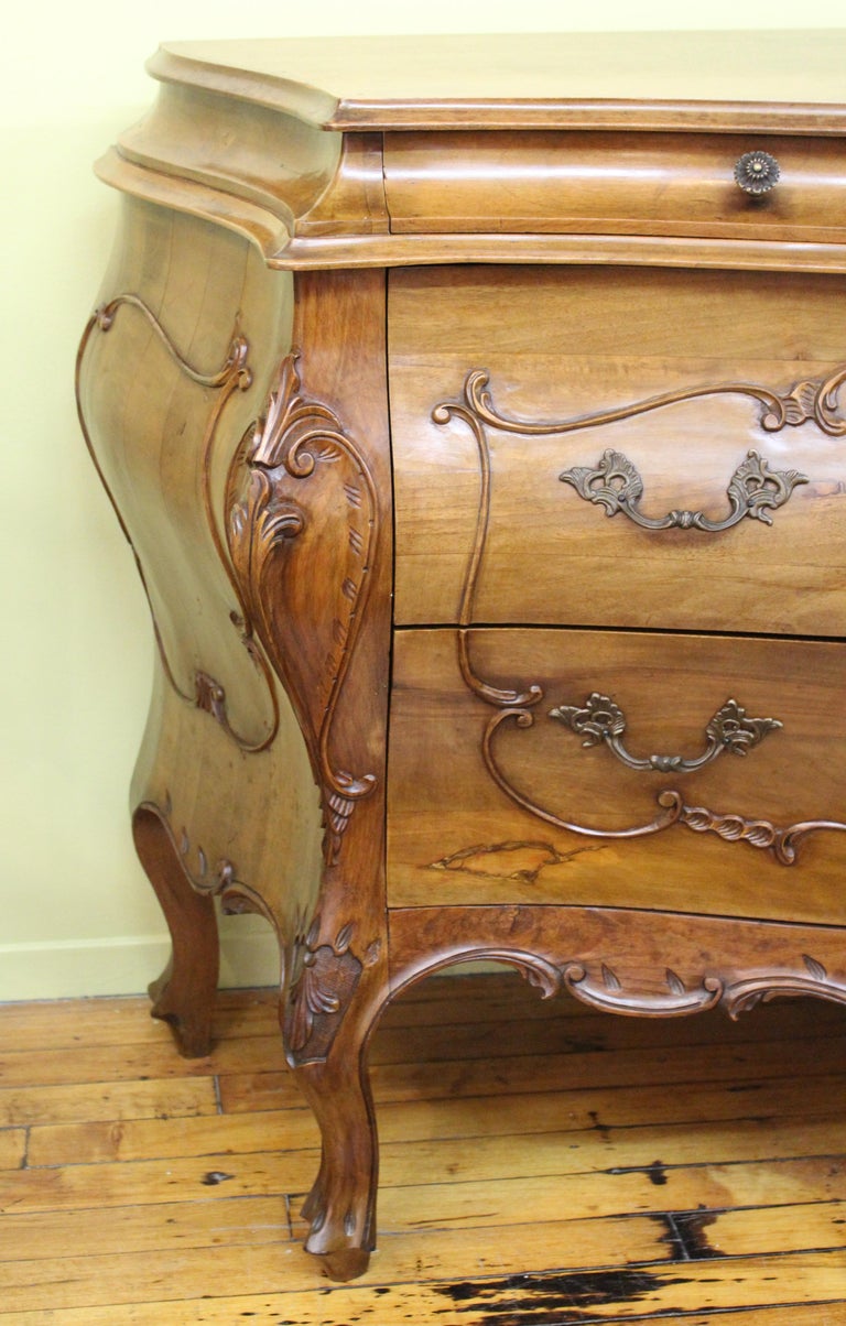 Italian Mid-Century Baroque Revival Carved Beechwood Bombe Chest at 1stDibs