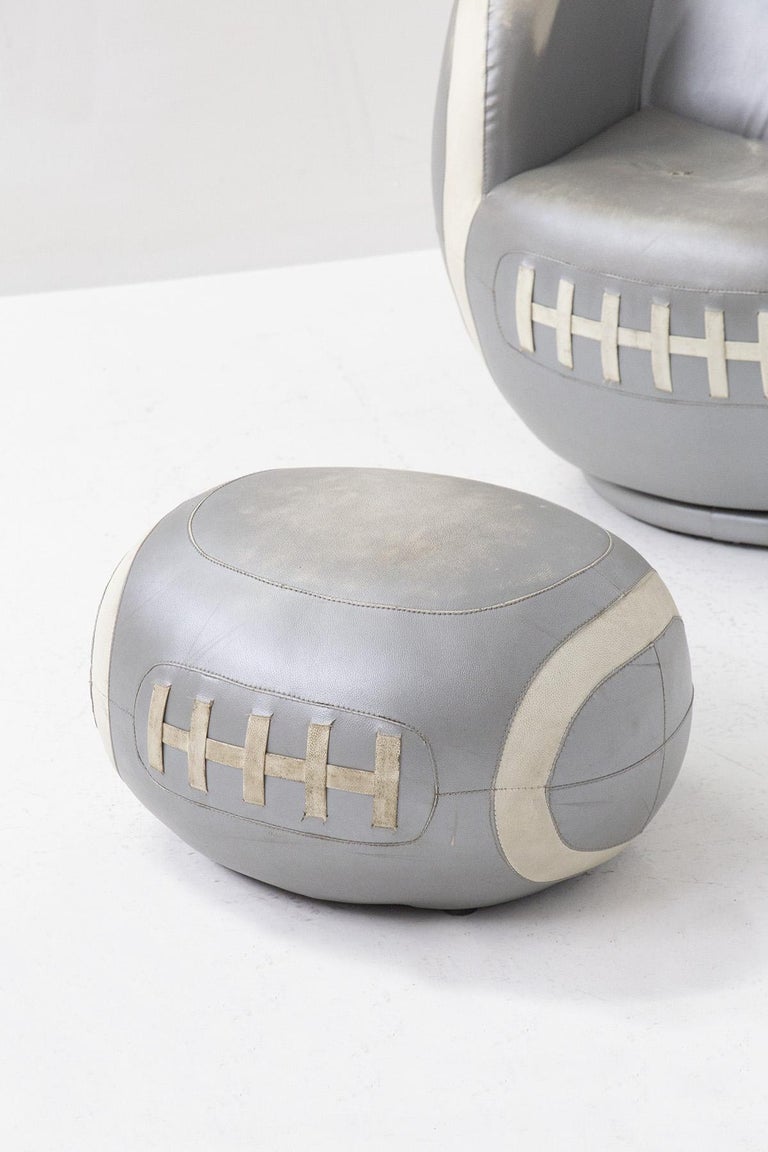 Italian Mid-Century Baseball Armchair and Footstool For Sale at 1stDibs