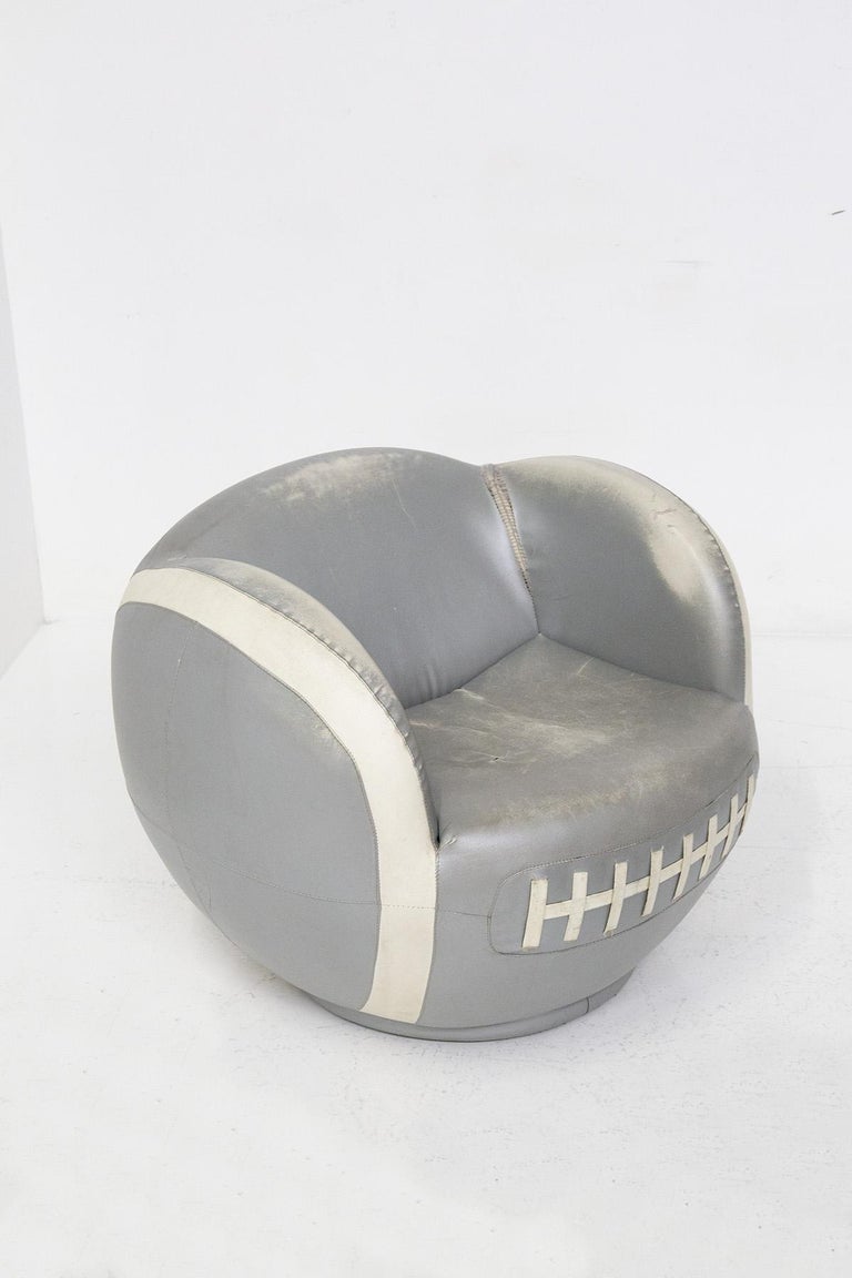 Italian Mid-Century Baseball Armchair and Footstool For Sale at 1stDibs
