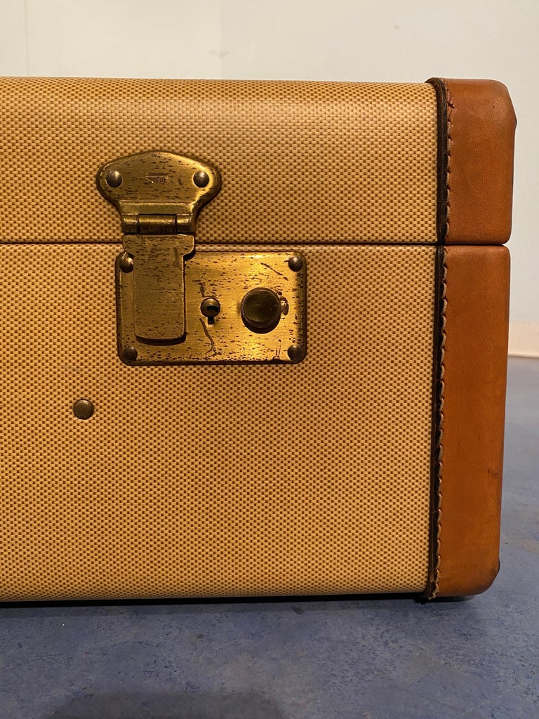 Italian Mid-Century Moder Cream Color Luggage or Suitcase, 1960 For ...