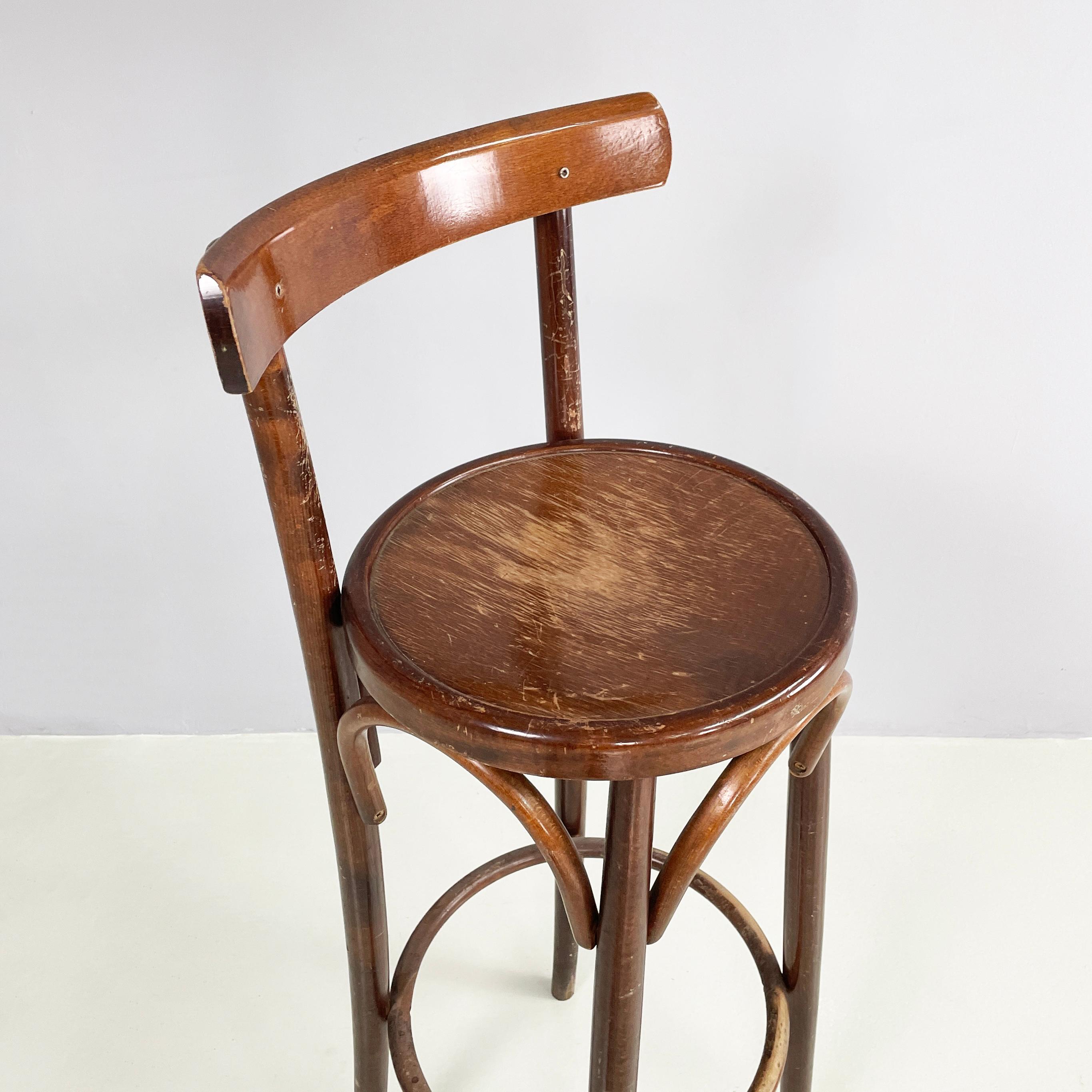 Italian mid-century modern High bar stool with footrest in wood, 1900 ...