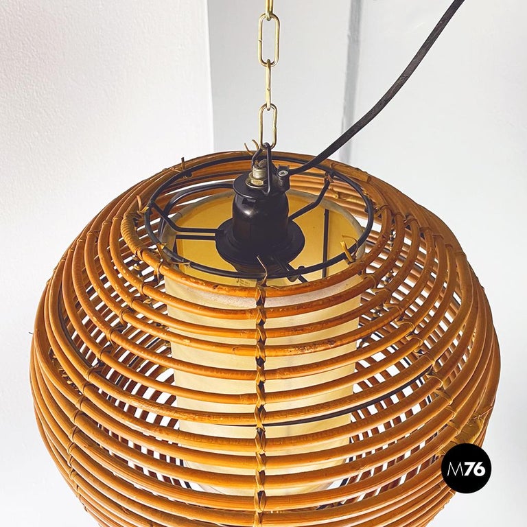 Italian Mid-Century Modern Rattan Chandelier with 3 Spherical Lampshade ...