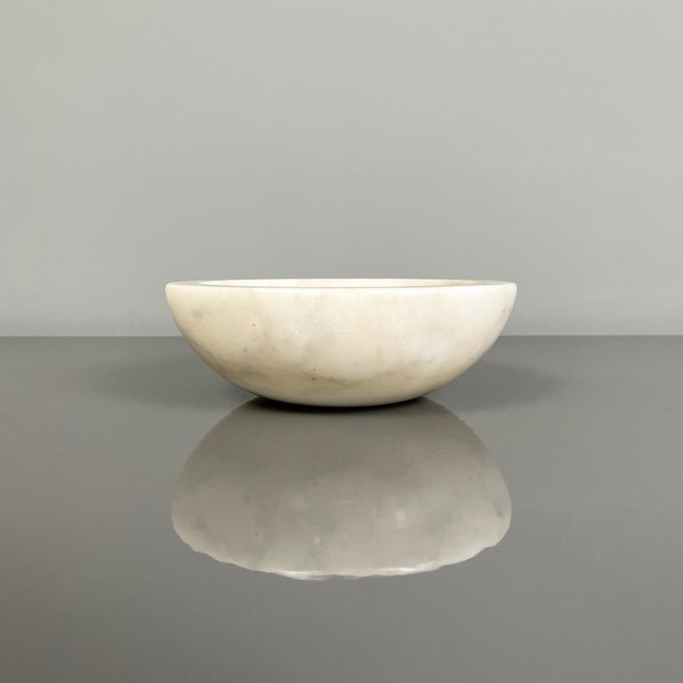 Italian mid-century modern Round bowl centerpiece in light marble ...