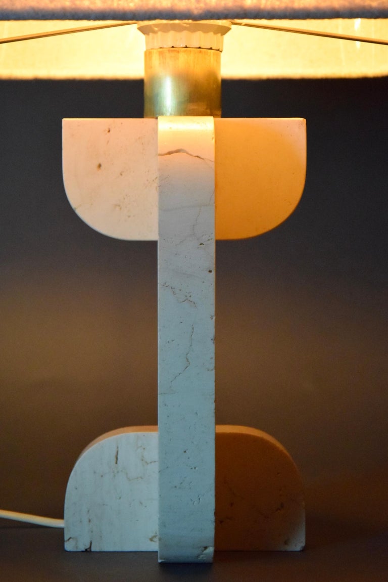 Italian Mid-Century Modern Travertine Table Lamp with White Bouclé ...