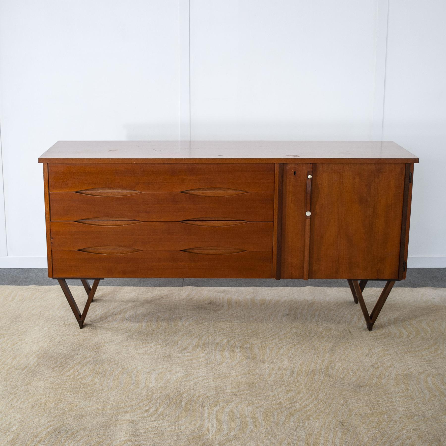 Italian mid century sideboard 60s For Sale at 1stDibs