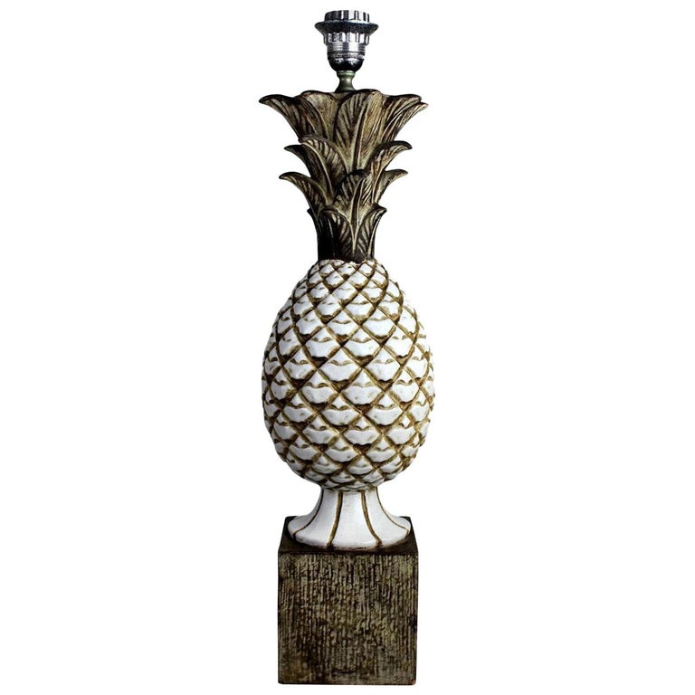 Italian Midcentury Ceramic Pineapple Lamp For Sale at 1stDibs