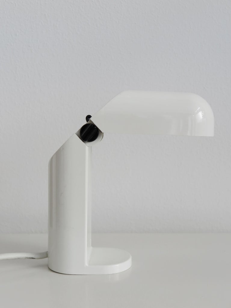 Italian Midcentury Plastic White Table Lamp, 1960s For Sale at 1stDibs