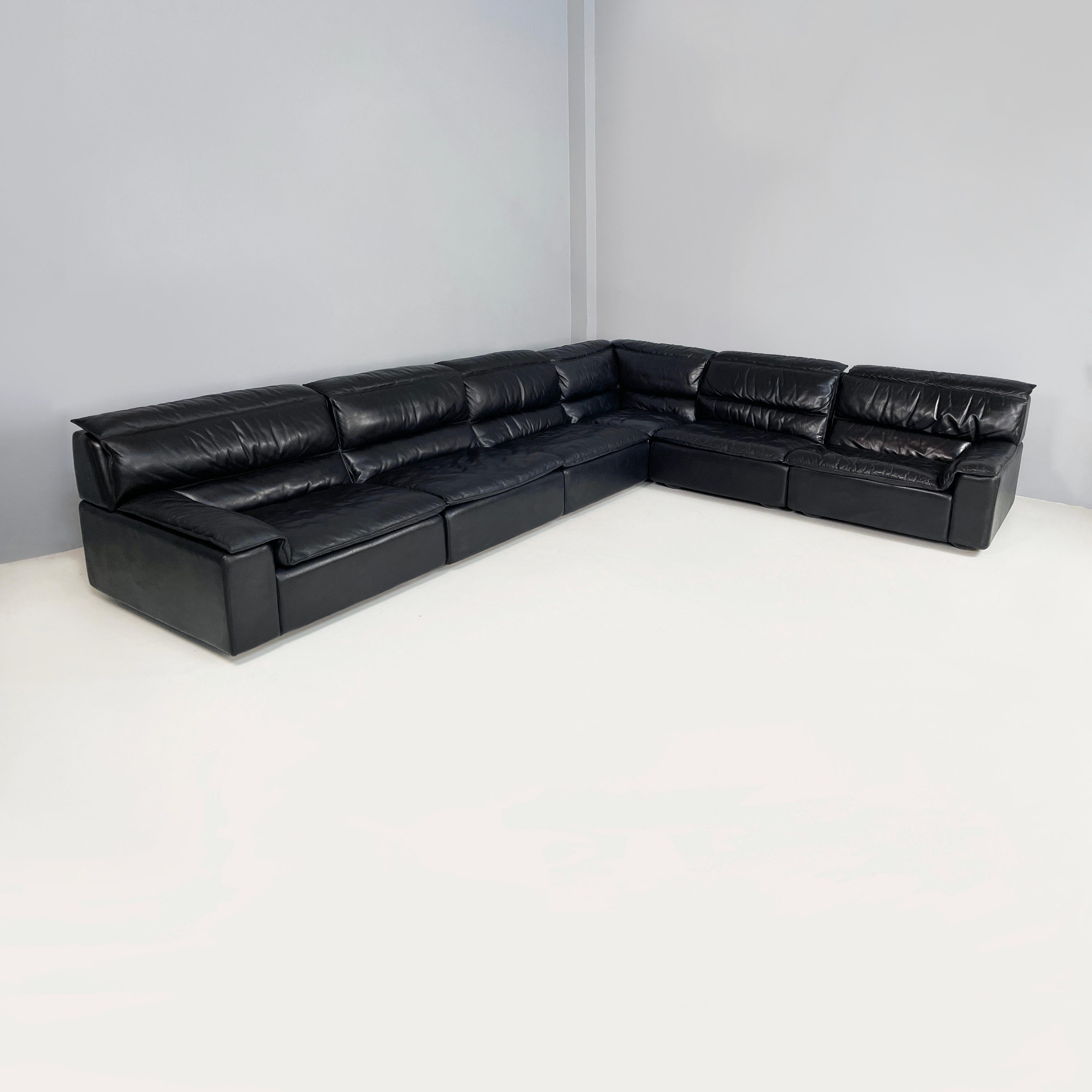 Italian modern Black modular sofa Bobo by Bartoli for Rossi di ...