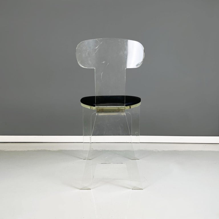 Italian modern Chairs in transparent thick plexiglass and black sky ...