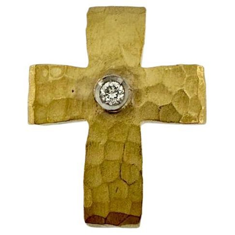 Italian Modern Cross in 18Kt Yellow Gold with Diamond For Sale at 1stDibs