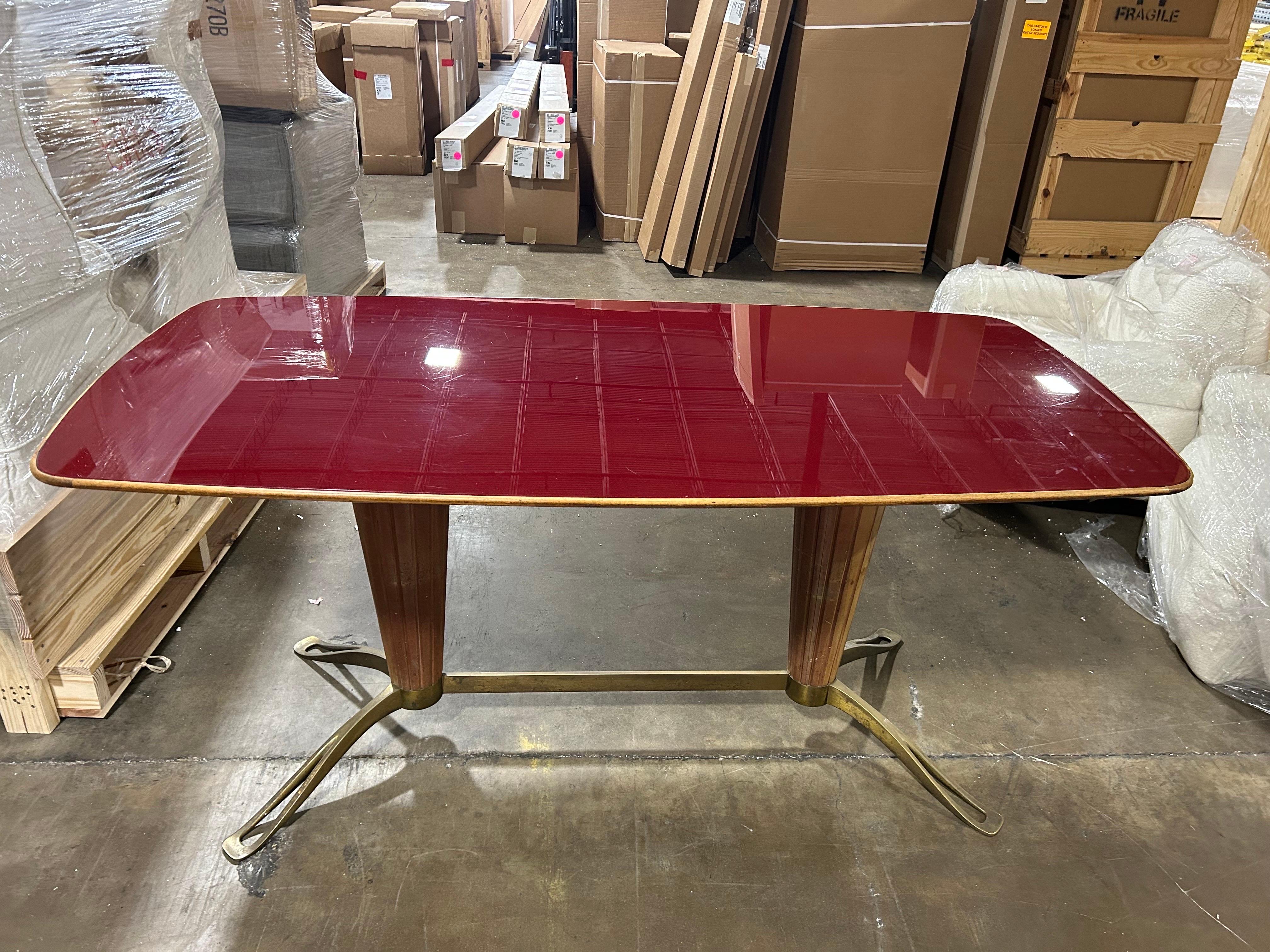 Italian Modern Dining Table By Ariberto Colombo For Sale at 1stDibs