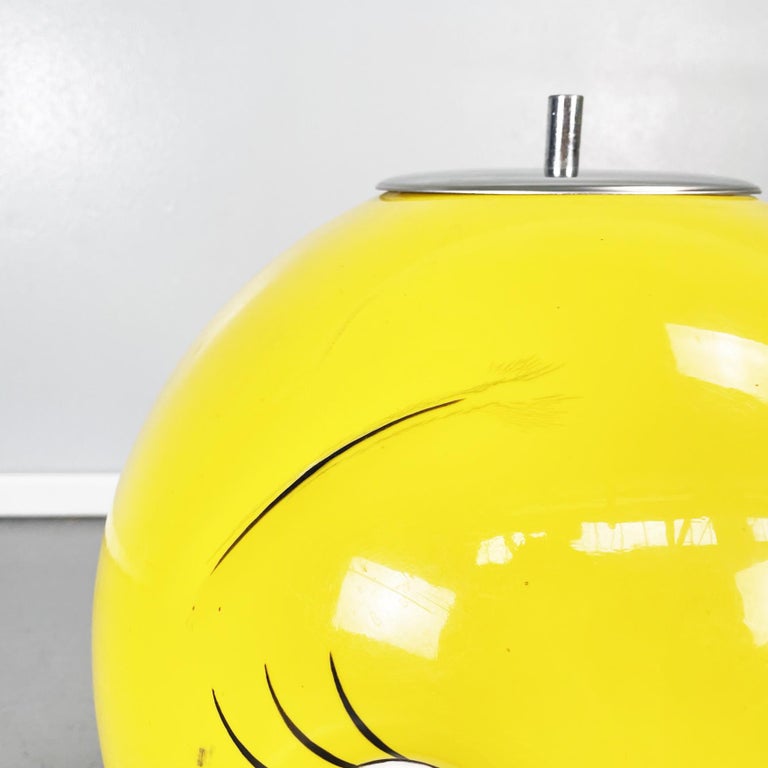 Italian Modern Plastic Floor Lamp of the Head of Tweety Bird, 1990s For ...