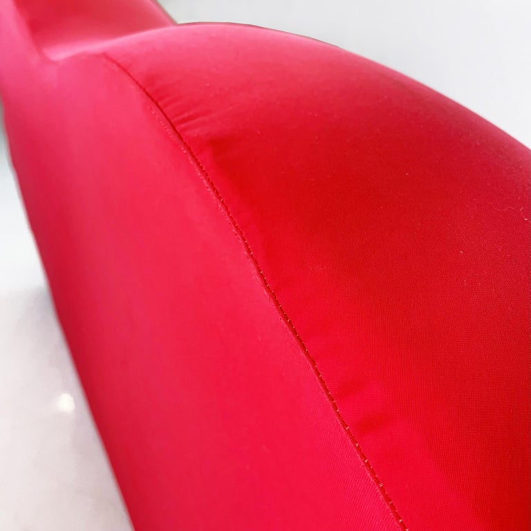 Italian Modern Red Fabric Sofa Bocca by Studio 65 for Gufram, 1970s For ...