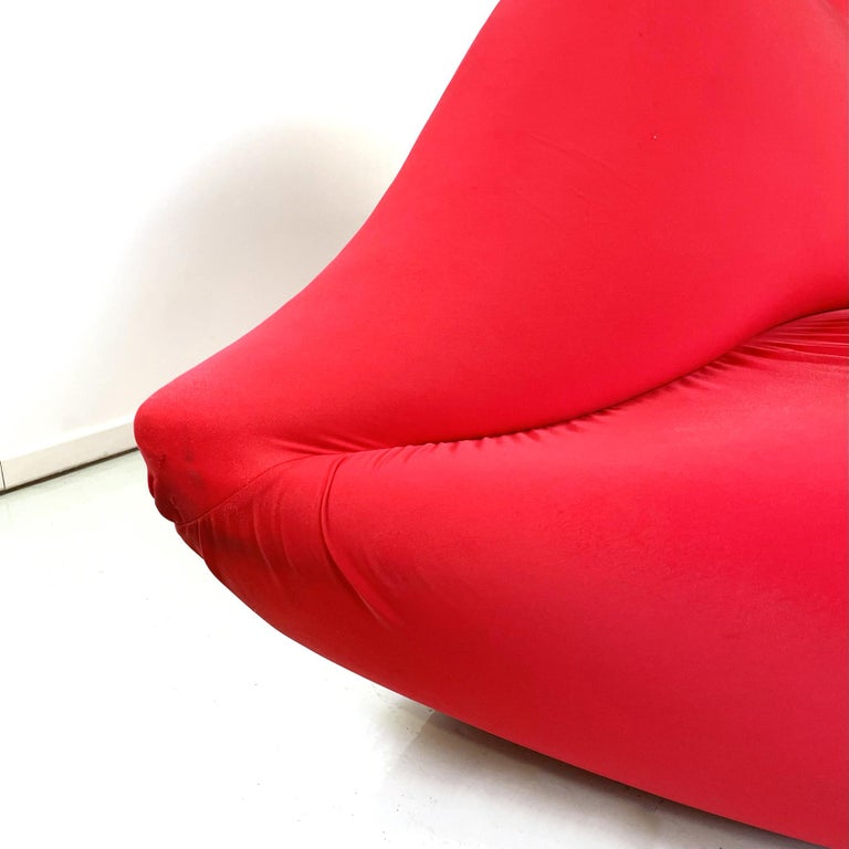 Italian Modern Red Fabric Sofa Bocca by Studio 65 for Gufram, 1970s For ...