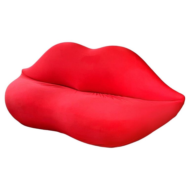 Italian Modern Red Fabric Sofa Bocca by Studio 65 for Gufram, 1970s For ...